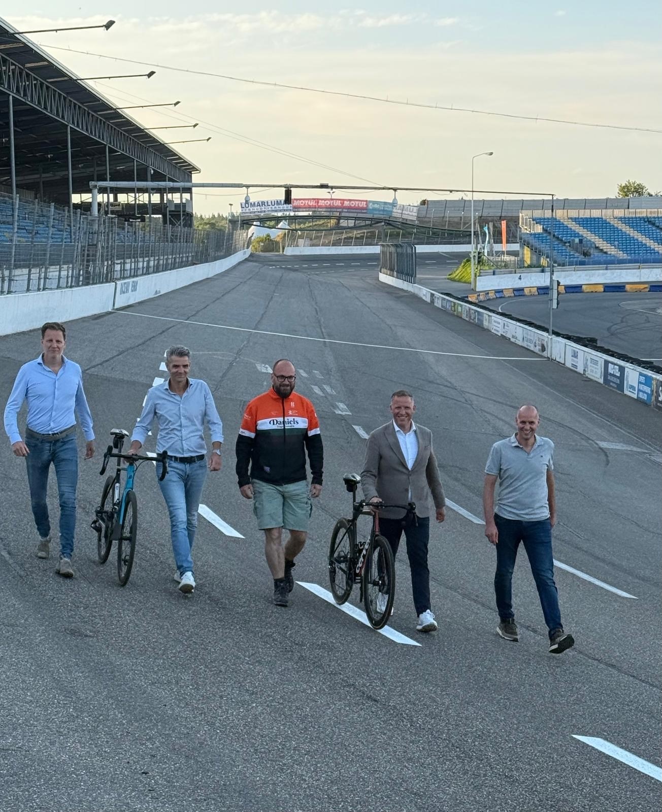 Eerste editie GP Venray op Raceway Circuit Venray | Limburg Cycling