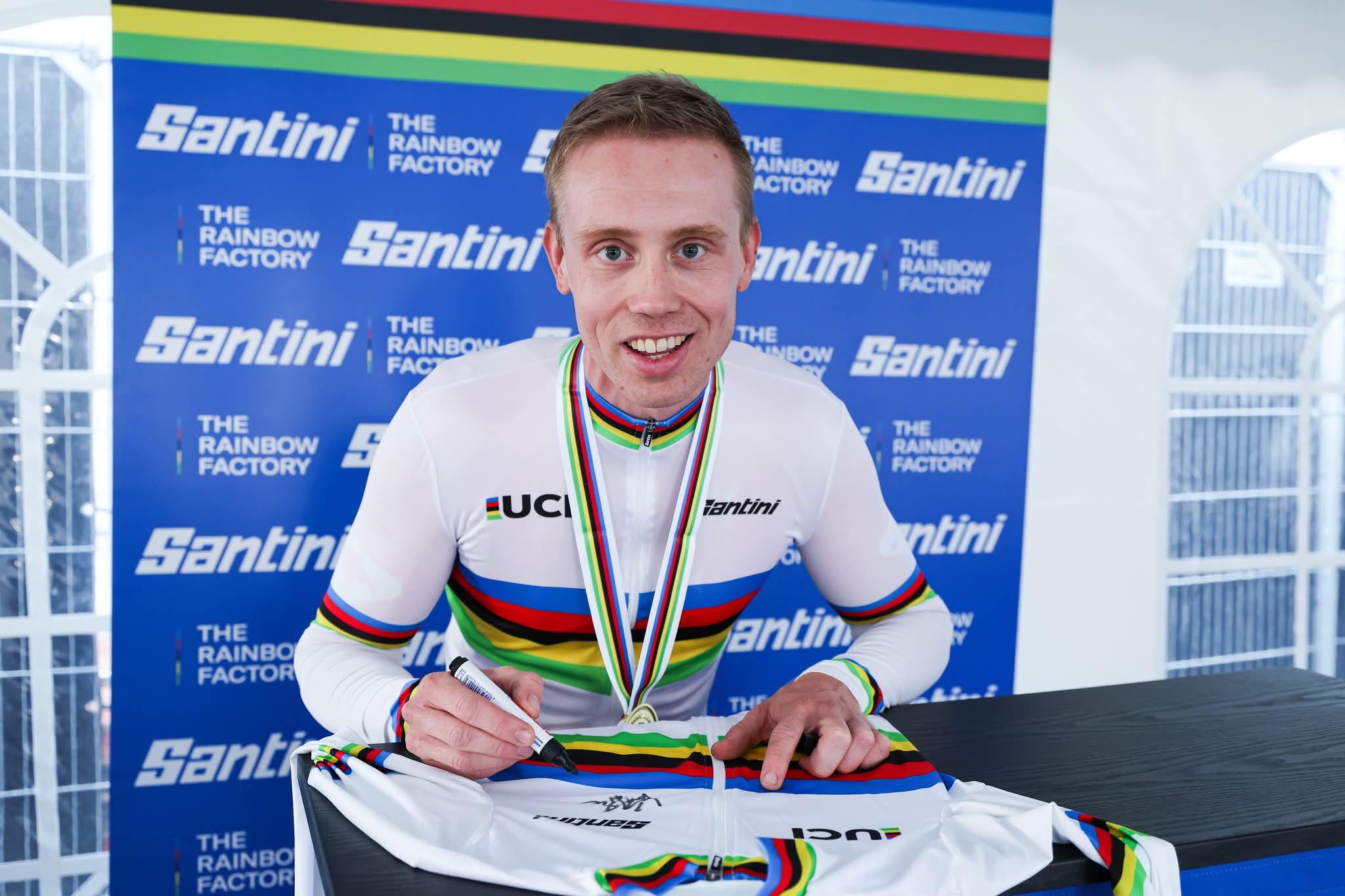 Zowel Valize als Haenen wereldkampioen Paracycling | Limburg Cycling